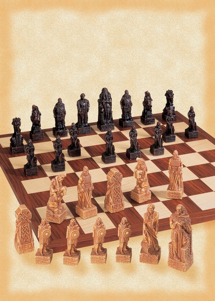 Celtic Plain Theme Chess Set