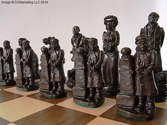 Sherlock Holmes Chess, Sherlock Holmes Chess Set